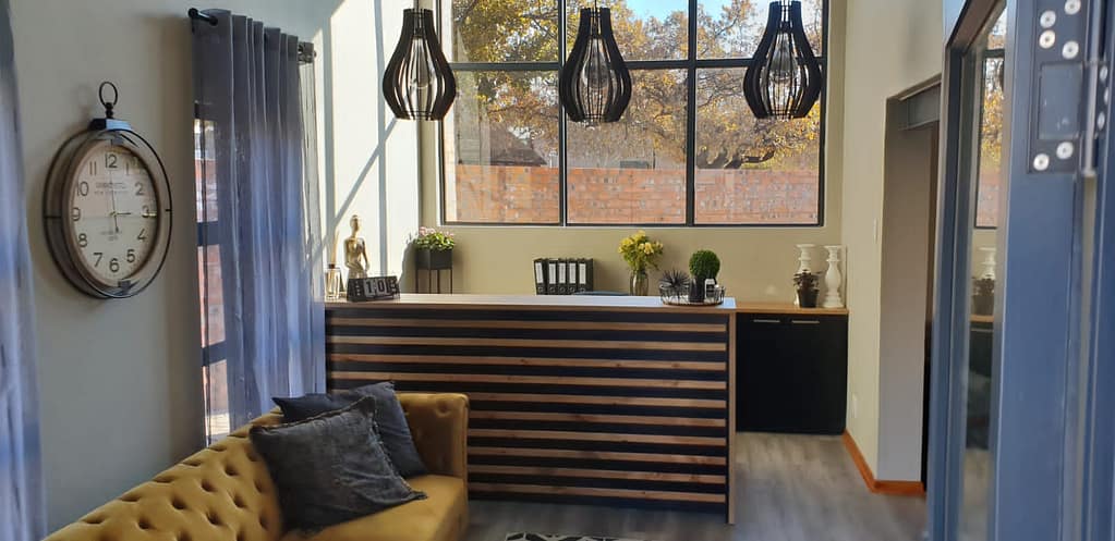 The Jackal Guest House- Escape to luxury in Aliwal North